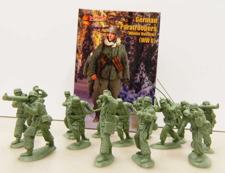 MARS plastic figure soldiers in scale – Waterloo 1815 A. Pierini